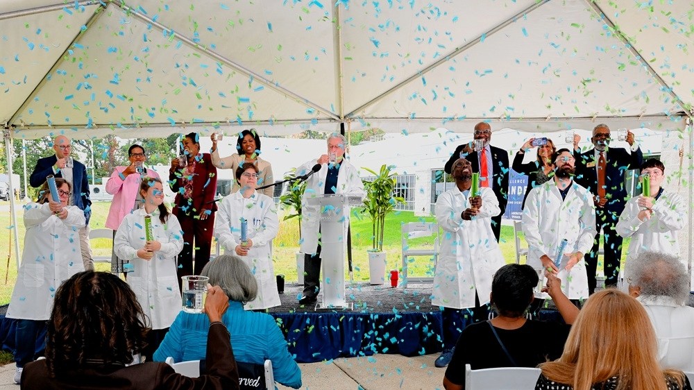 WSSC Water opens expanded $38 million water quality lab — Water Finance ...